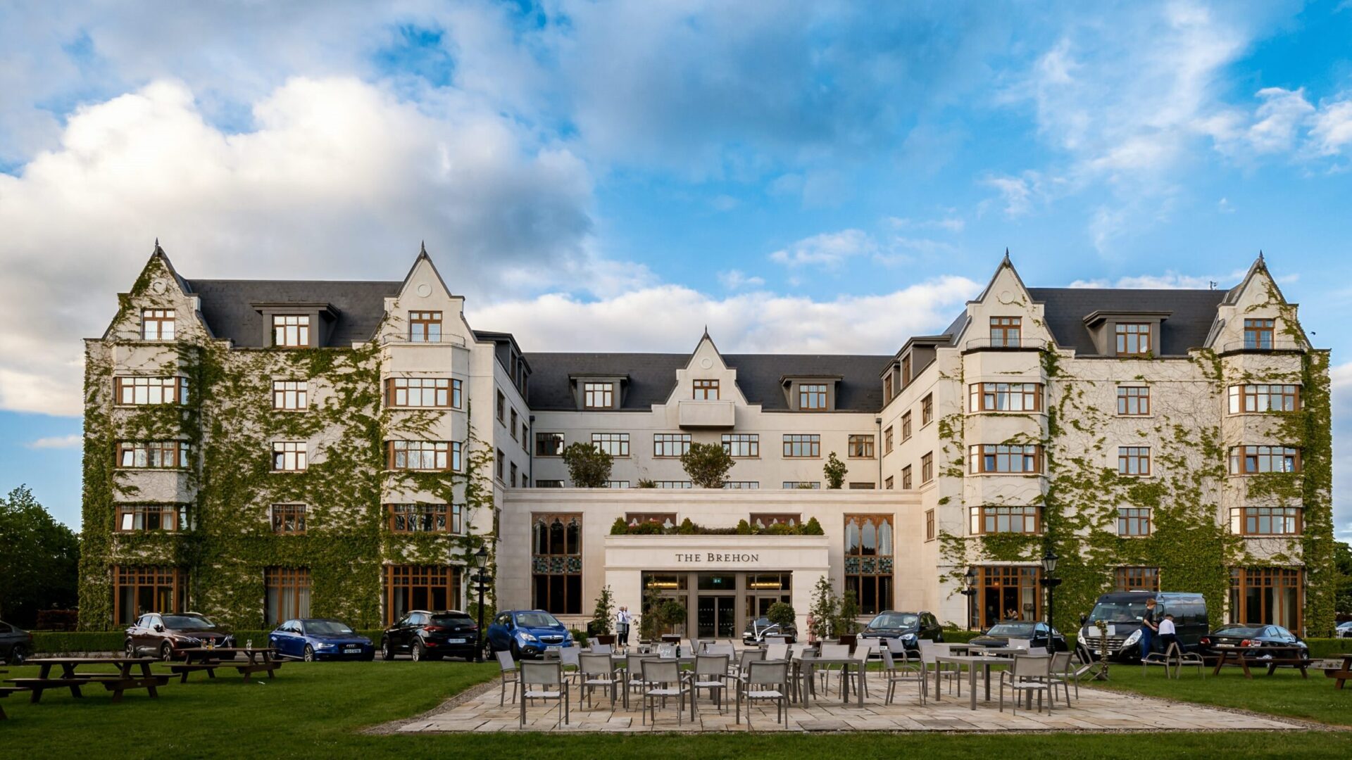 The Brehon Lawn | Stay In Killarney | The Brehon Hotel